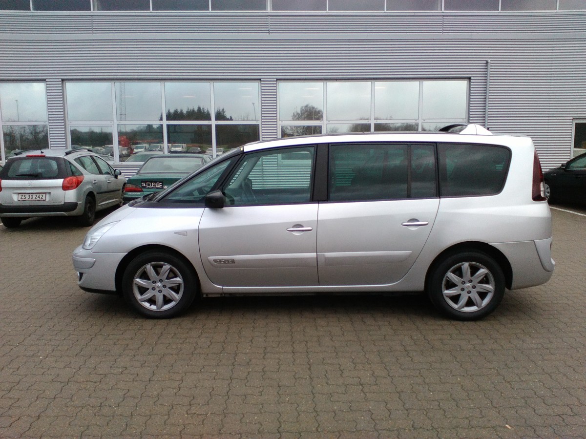 biltest Renault Grand Espace 2.0 DCI Celsium årgang 2011 – upgear.blog
